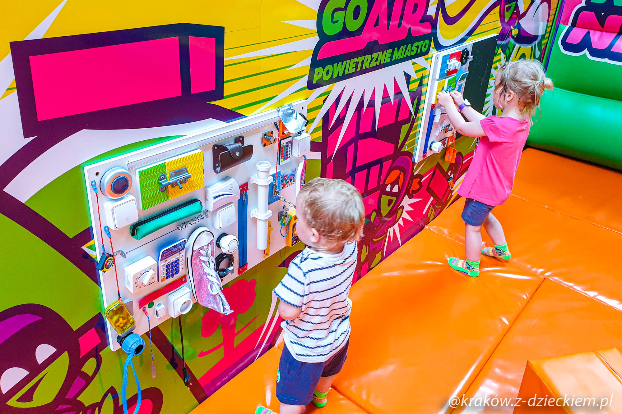 Go Jump Strefa Malucha - trochę szaleństwa dla dzieci - Krakowskie Brzdące