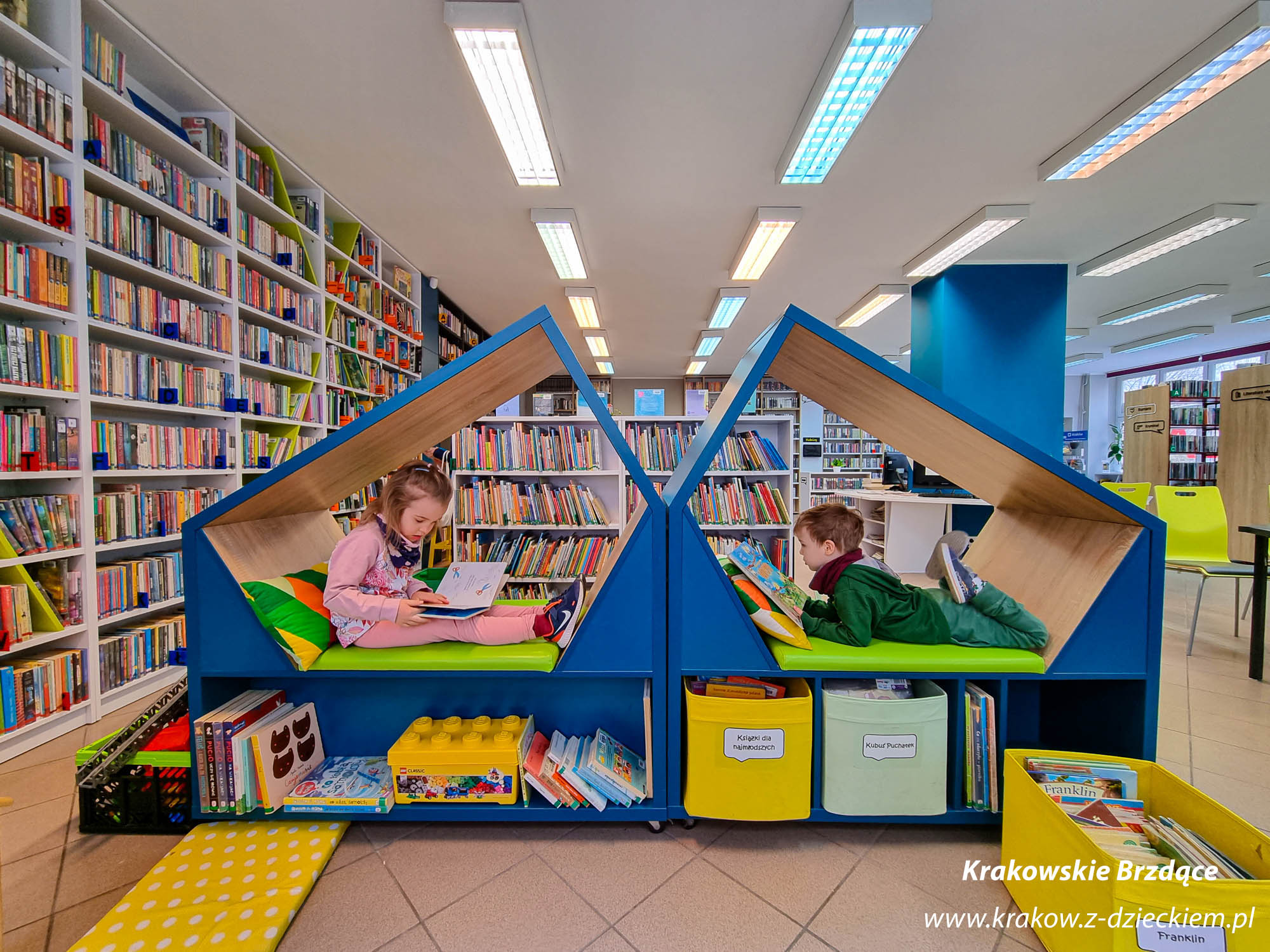 Filia nr 50 Biblioteki Kraków na os. Kościuszkowskim z super domkami dla dzieci - Krakowskie Brzdące